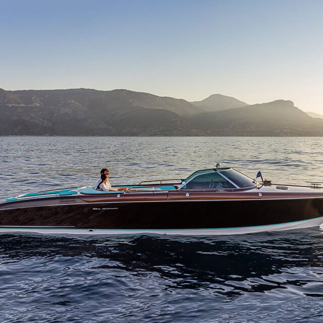 Riva 38 Rivamare | Riva France | Yacht Riva